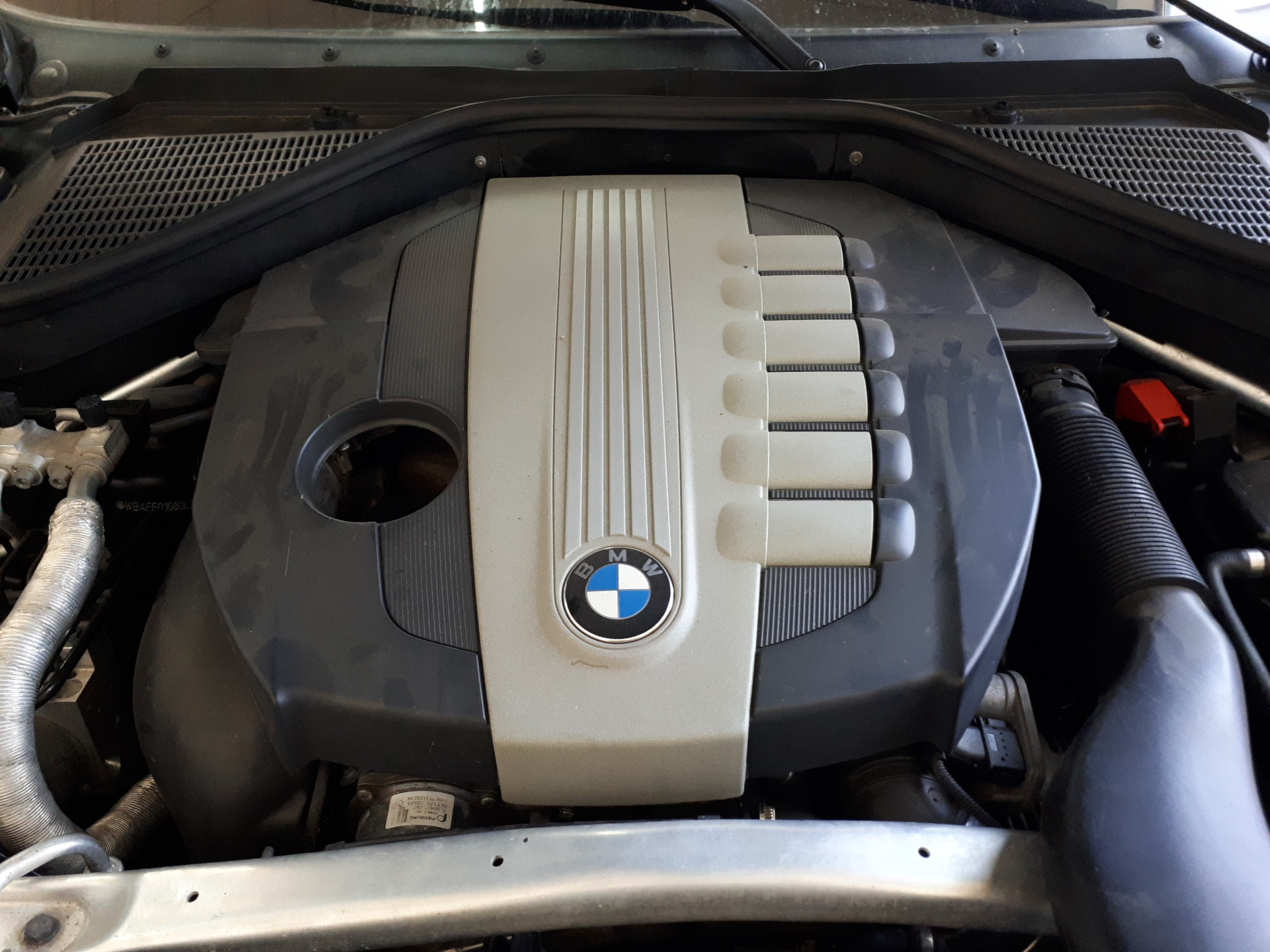 Вентилятор печки. Преобразователь давления турбины 2 — BMW X5 (E70), 3 ...