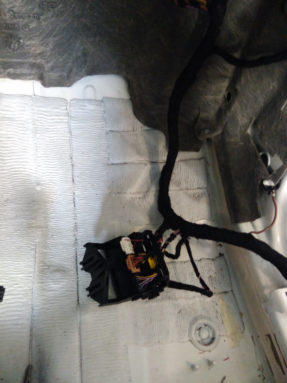 Установка Адаптивного круиз контроля (АСС) — Audi Q5 (1G), 2 л, 2010 ...