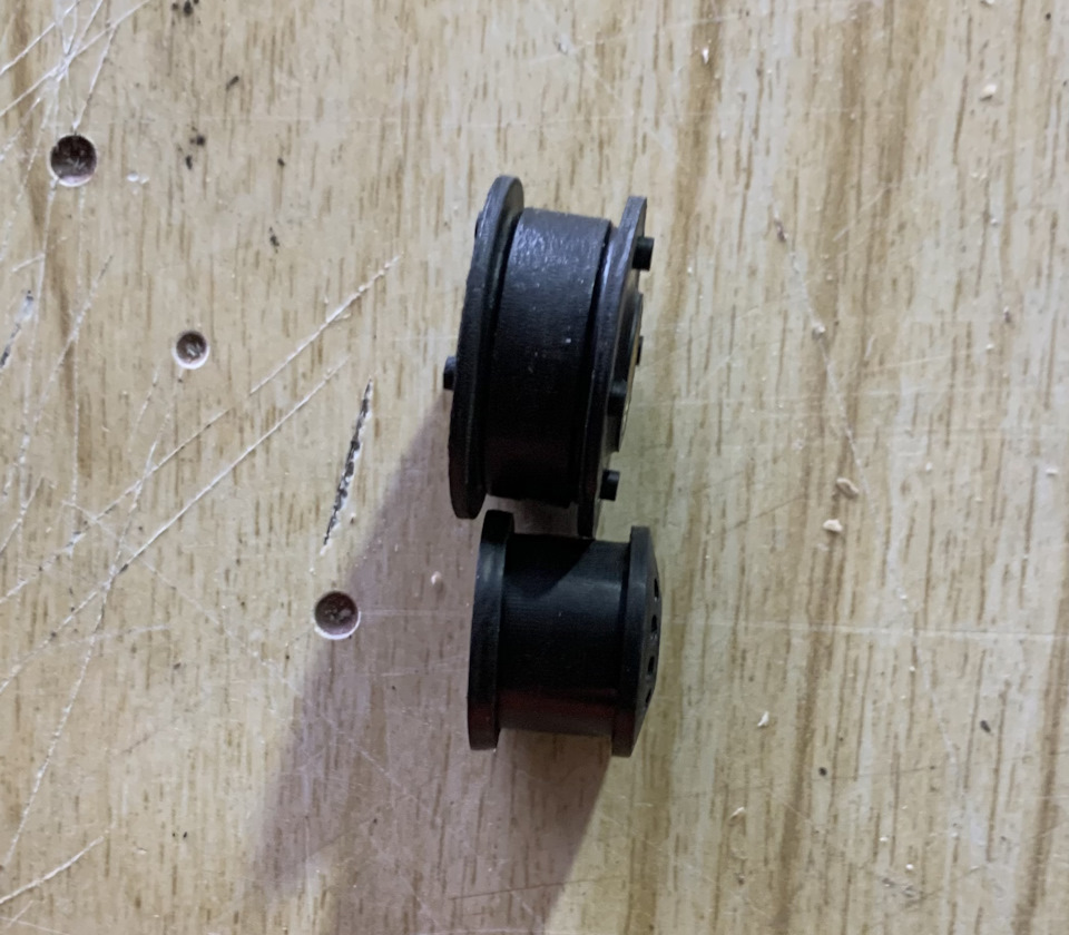 Втулки тросов переключения МКПП — ГАЗ Сайбер, 2,4 л, 2010 года | своими ...