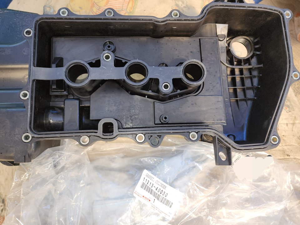 Прокладка клапанной крышки — Peugeot 107, 1 л, 2007 года | расходники ...