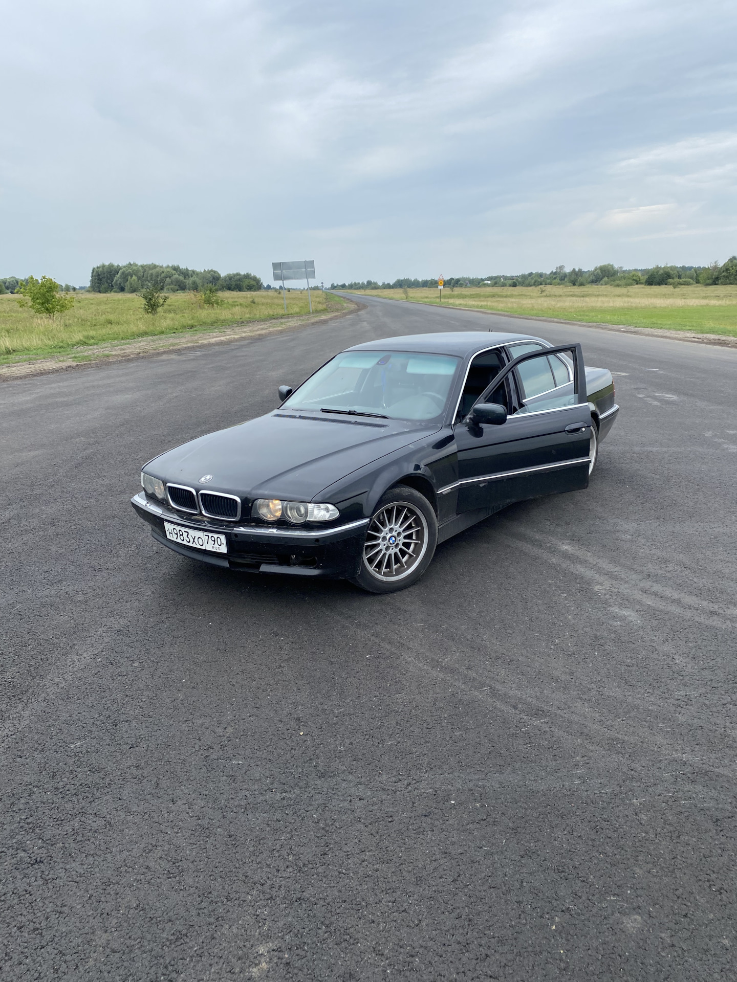 🖤 BMW e38 это прекрасно — BMW 7 series (E38), 3,5 л, 2000 года | просто так | DRIVE2