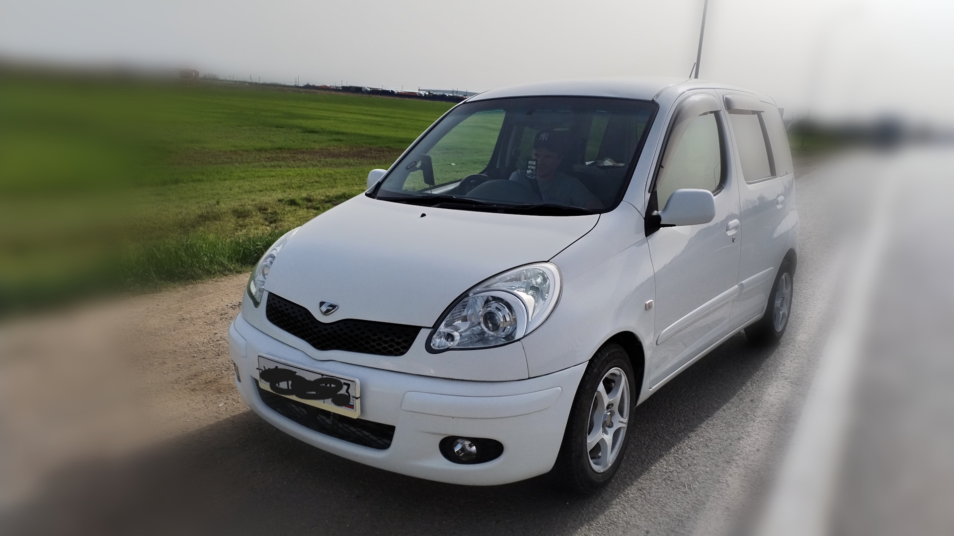 Toyota Funcargo 1.3 бензиновый 2003 | Funtic на DRIVE2