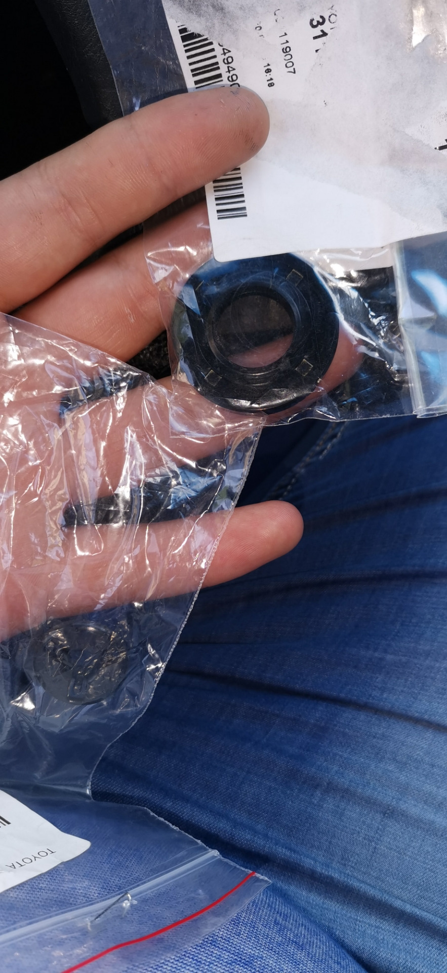 Замена верхнего сальника рулевой рейки! — Toyota RAV4 (I), 2 л, 1999 ...