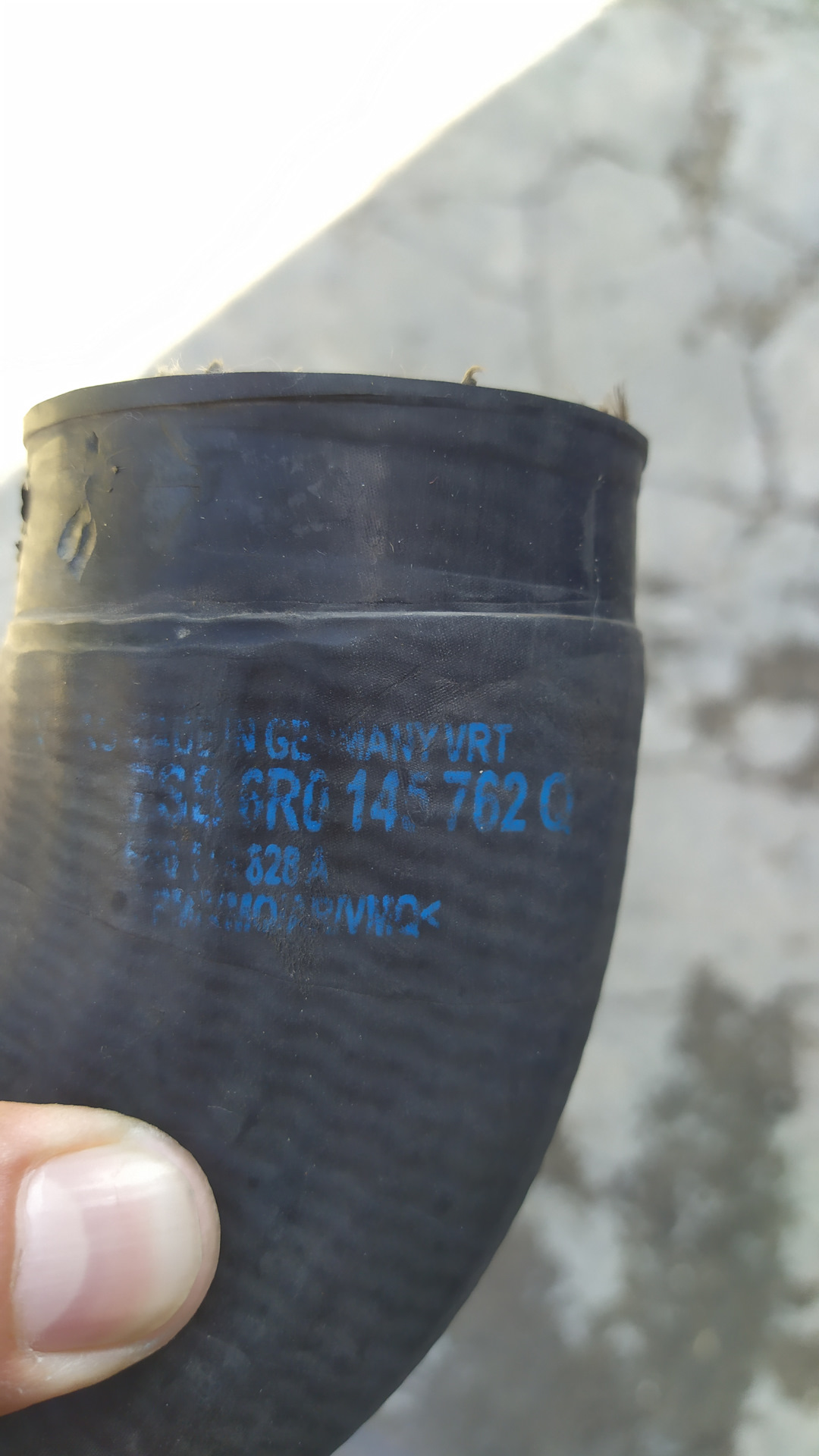 Устал патрубок выходящий с турбины — Skoda Fabia RS Mk2, 1,4 л, 2013 ...