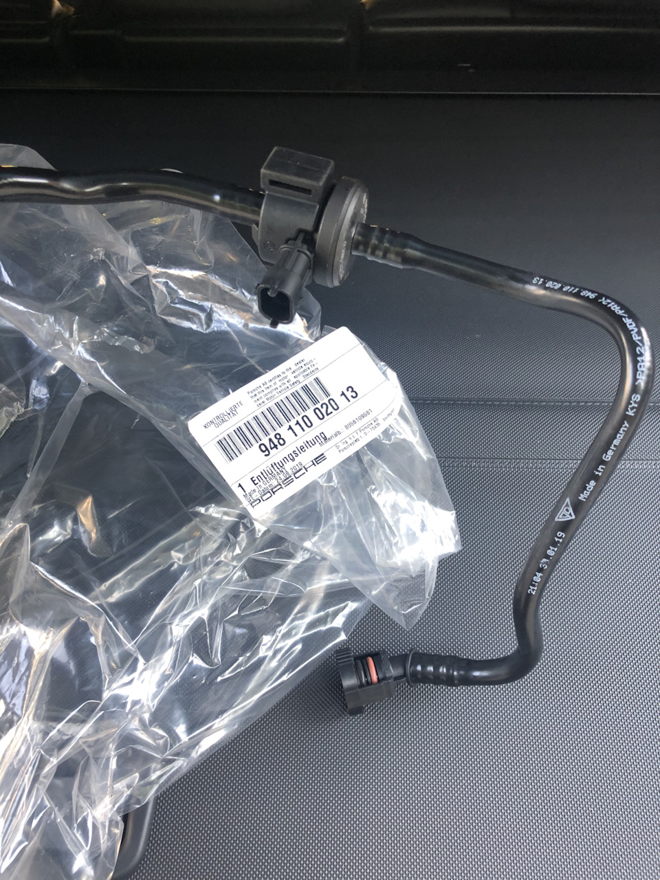 94811002013 Коллектор впускной для Porsche Cayenne VAG | Запчасти на DRIVE2