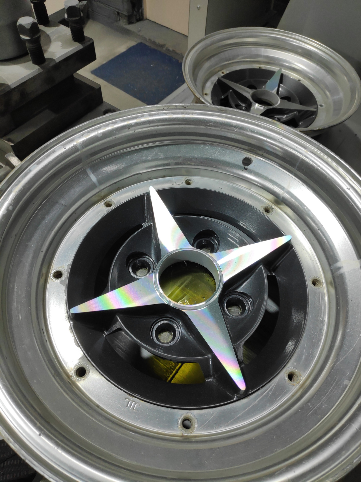 Полное восстановление редчайших SSR Tomcat 3Piece "BlackLimited ...