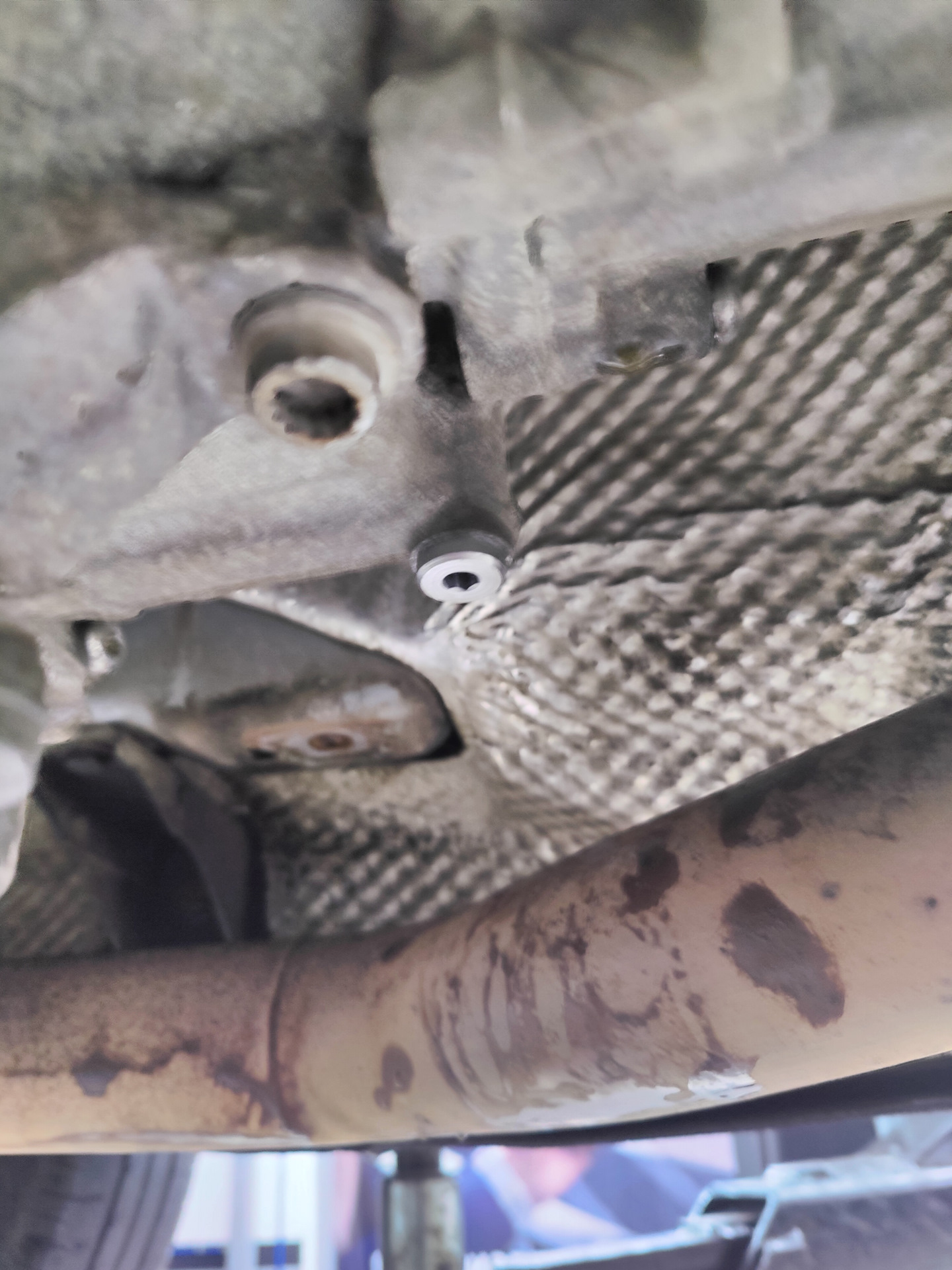 Замена масла в дифференциале Torsen и сливной пробки. — Audi Q5 (1G), 2 ...