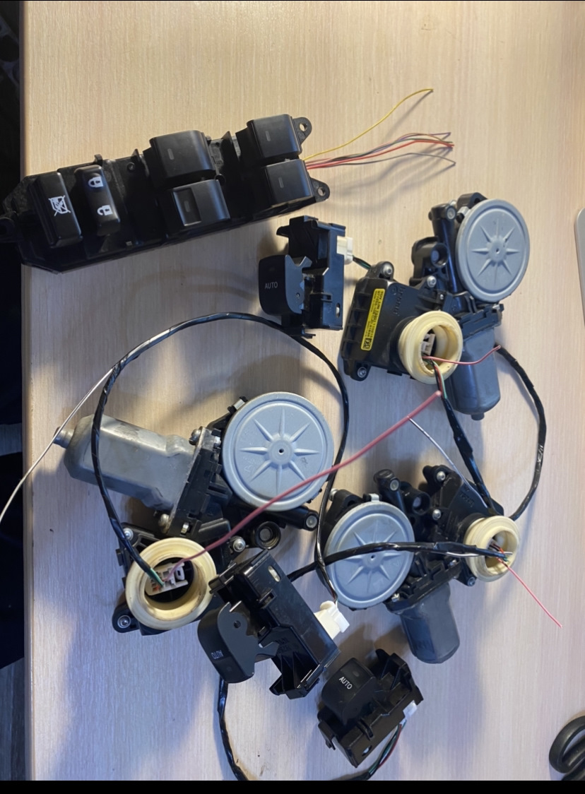 Стеклоподъемники АВТО Рестайл в Дорестайле — Toyota Camry (XV40), 2,4 л ...