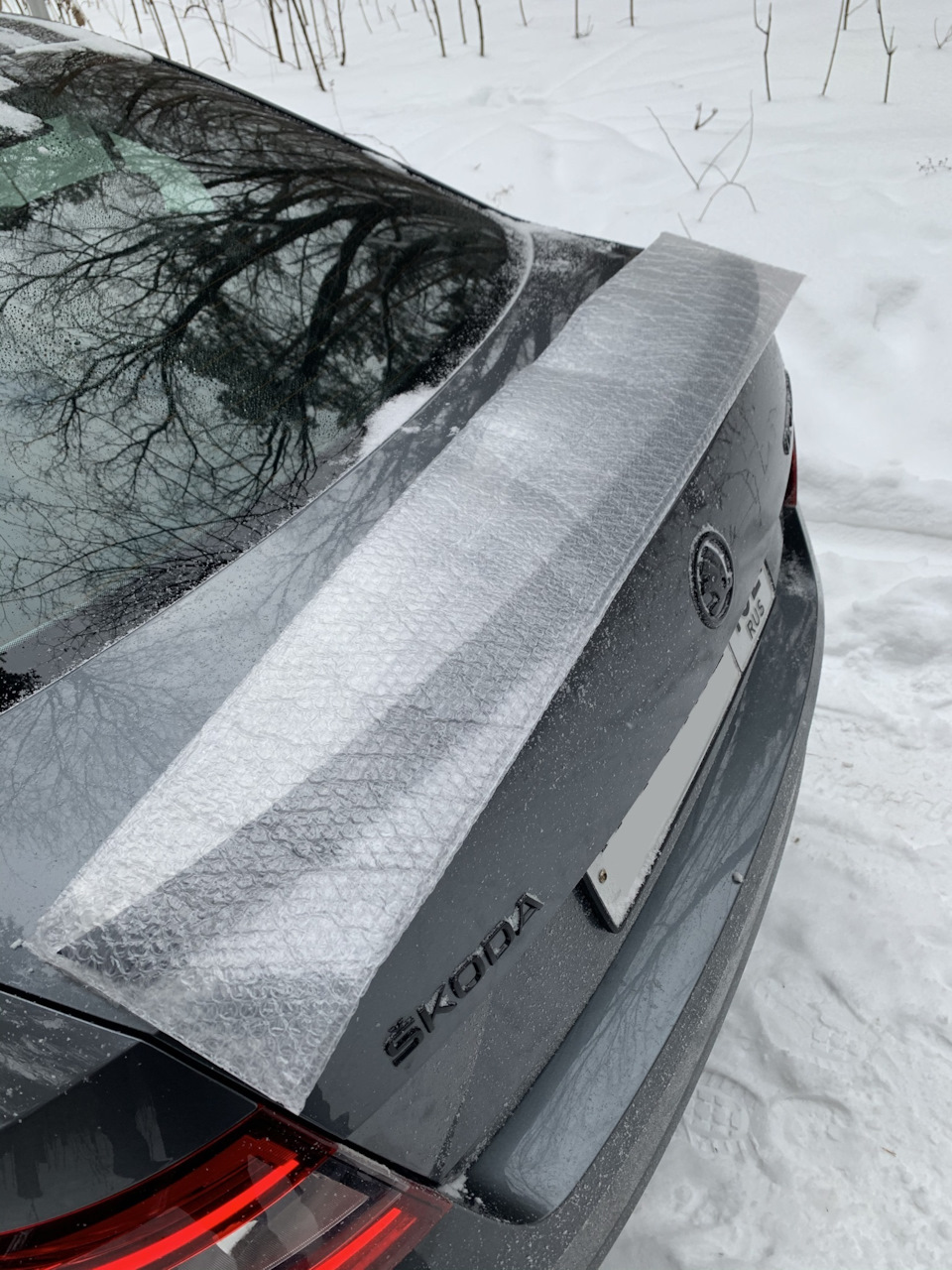 Оригинальный лип-спойлер 5-й двери 5E5 071 605B. — Skoda Octavia A7 Mk3 ...