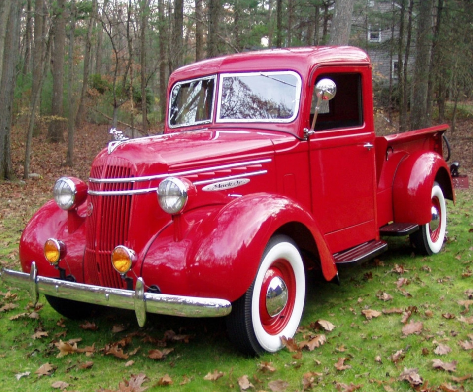 1937 Mack Junior — DRIVE2