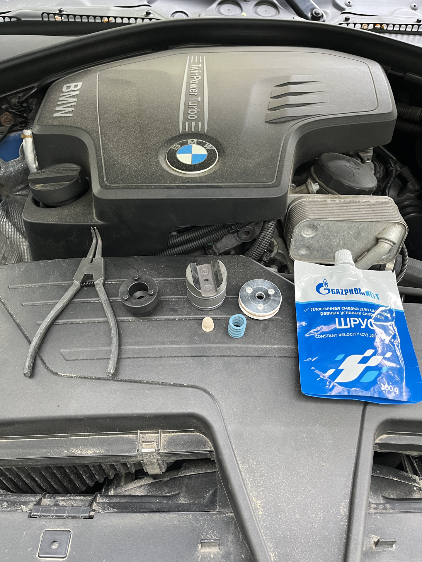 Замена упора EPS на рулевой рейке BMW F30 — BMW 3 series (F30), 2 л ...