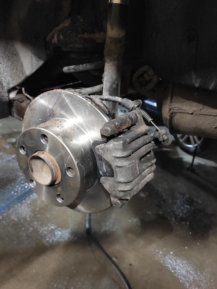 Первый ремонт — Audi A6 (C5), 2,4 л, 1998 года | визит на сервис | DRIVE2