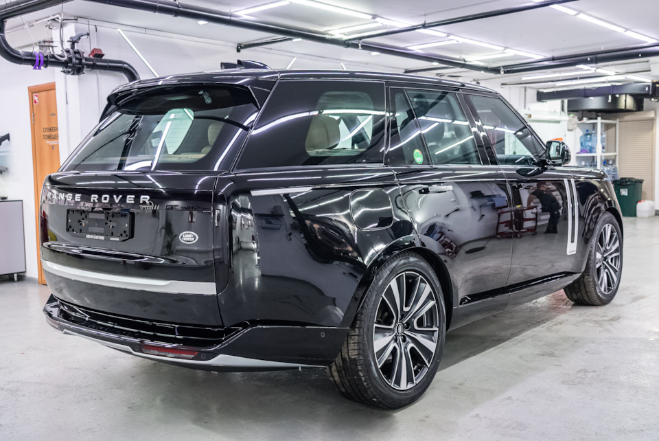 Тонировка задней полусферы Range Rover пленкой Llumar — Car-Stile на DRIVE2