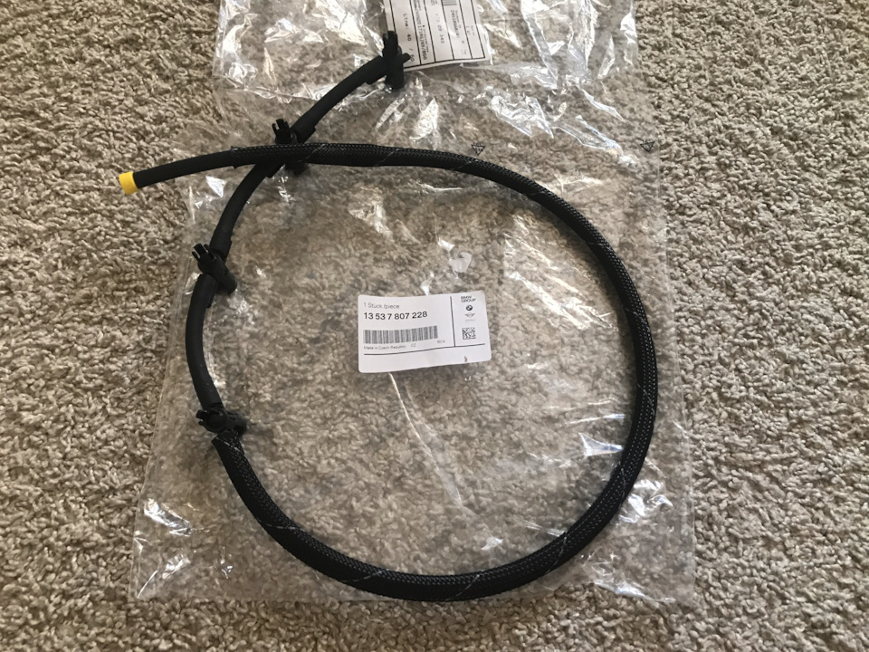 13537807228 Трубопровод для слива просачив.топлива BMW | Запчасти на DRIVE2