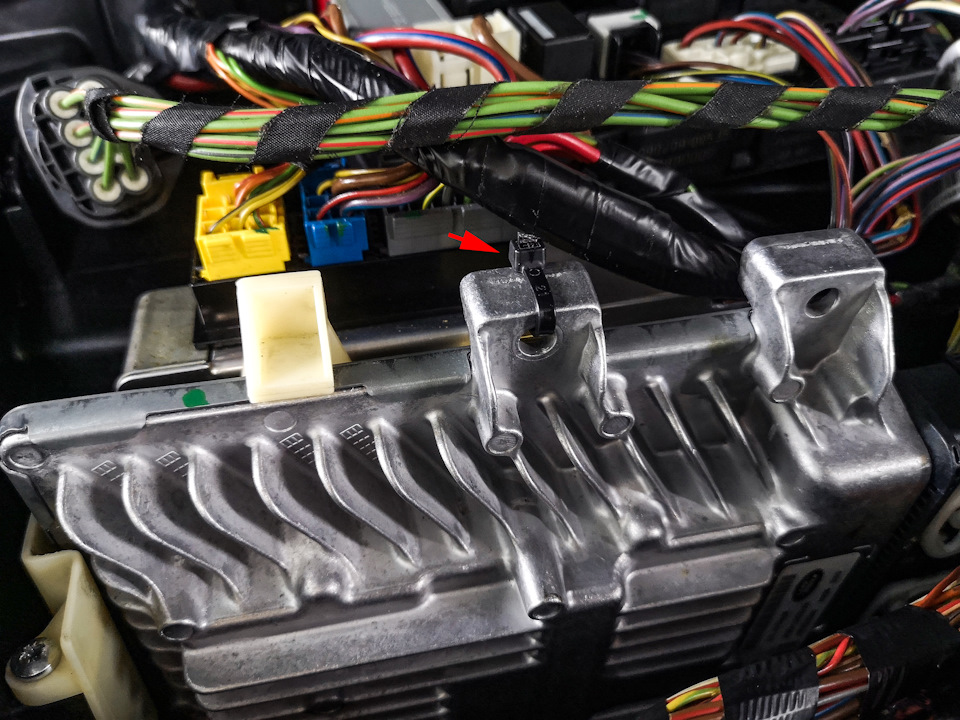 Профилактика кулера охлаждения блока PCM (двигателя) Range Rover — Land ...