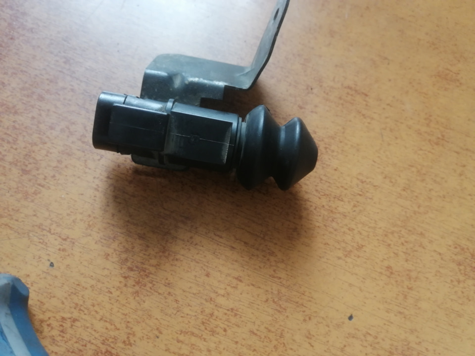 Датчик открытия капота — Subaru Forester (SG), 2 л, 2002 года ...