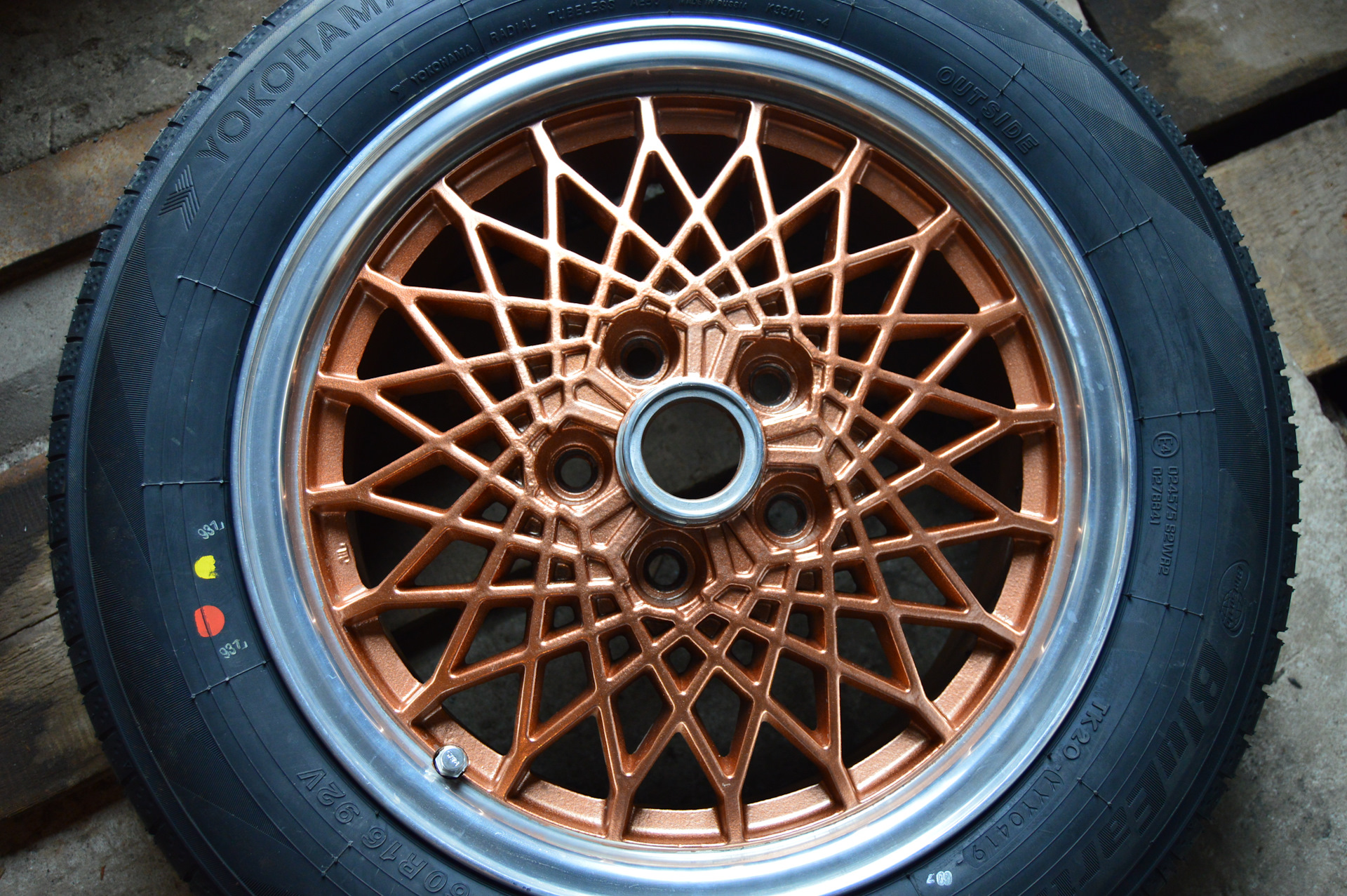 106. Летняя резина Yokohama BluEarth-A 205/60 R16 — Mitsubishi Lancer X ...