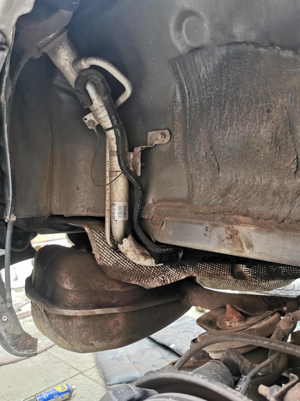 Осеннее обслуживание. Часть 1. Замена абсорбера. — Volvo S80 (2G), 4,4 ...