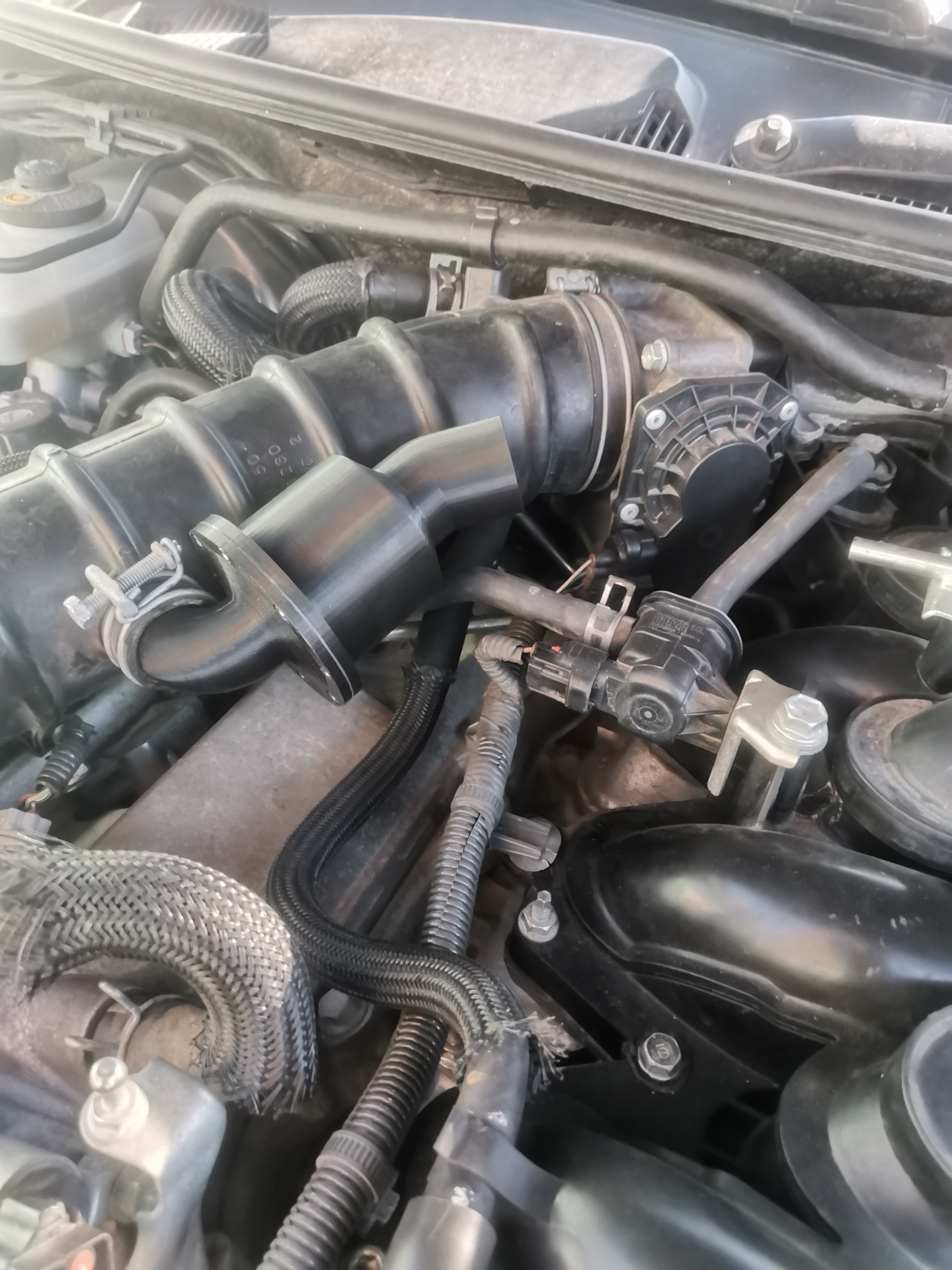 Звуковой резонатор «F-Sport»для Toyota Mark X — Toyota Mark X (GRX130 ...