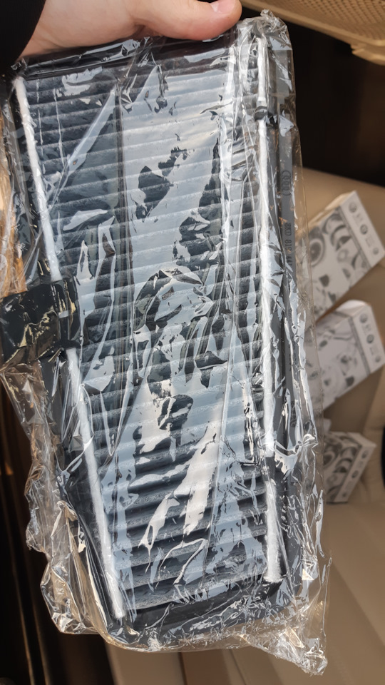 Дополнительный салонный фильтр на Audi A6 (C7). | 1 000 ₽ в городе ...