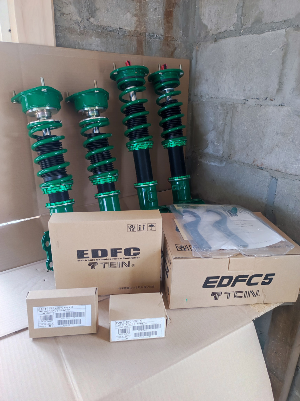 TEIN FLEX Z + EDFC 5. — Toyota Corolla Levin (AE100/101), 2 л, 1994 года | тюнинг | DRIVE2