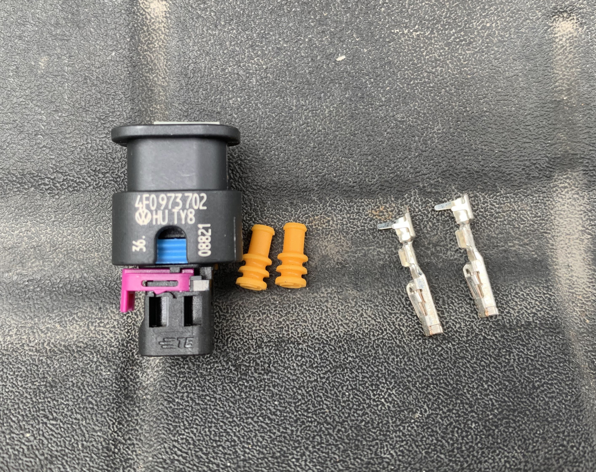 Катушки RED — Audi Q5 (1G), 2 л, 2009 года | своими руками | DRIVE2