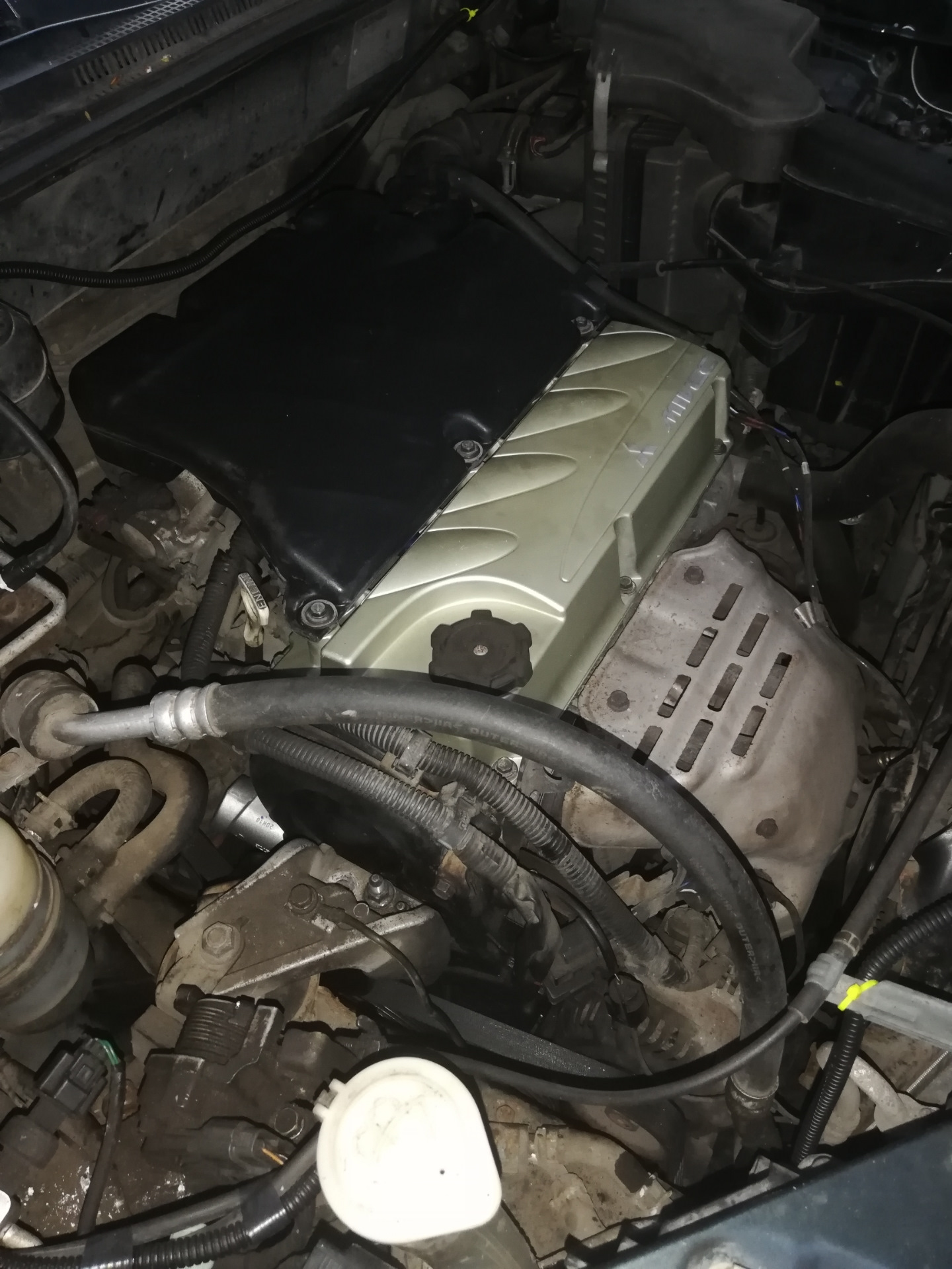 Замена ГРМ, регулировка клапанов. — Mitsubishi Outlander (1G), 2,4 л ...