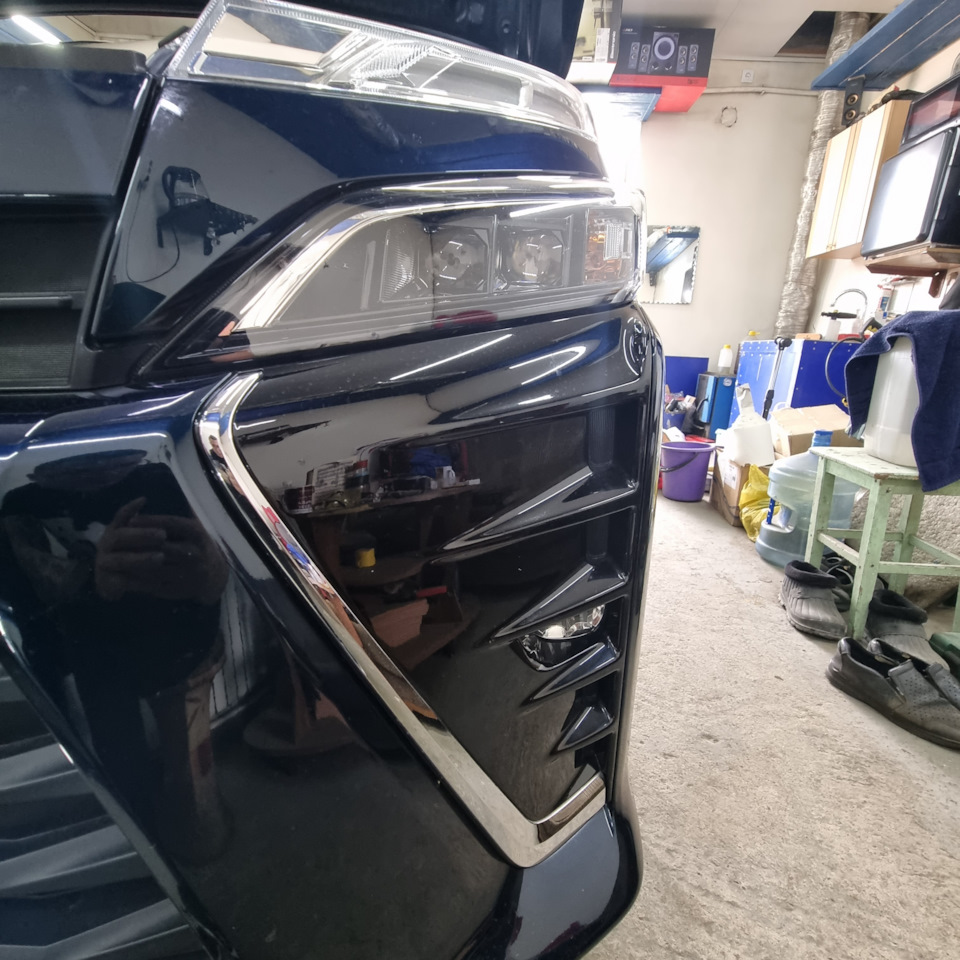 Первая замена масла ДВС после покупки — Toyota Voxy (3G), 2 л, 2018 ...