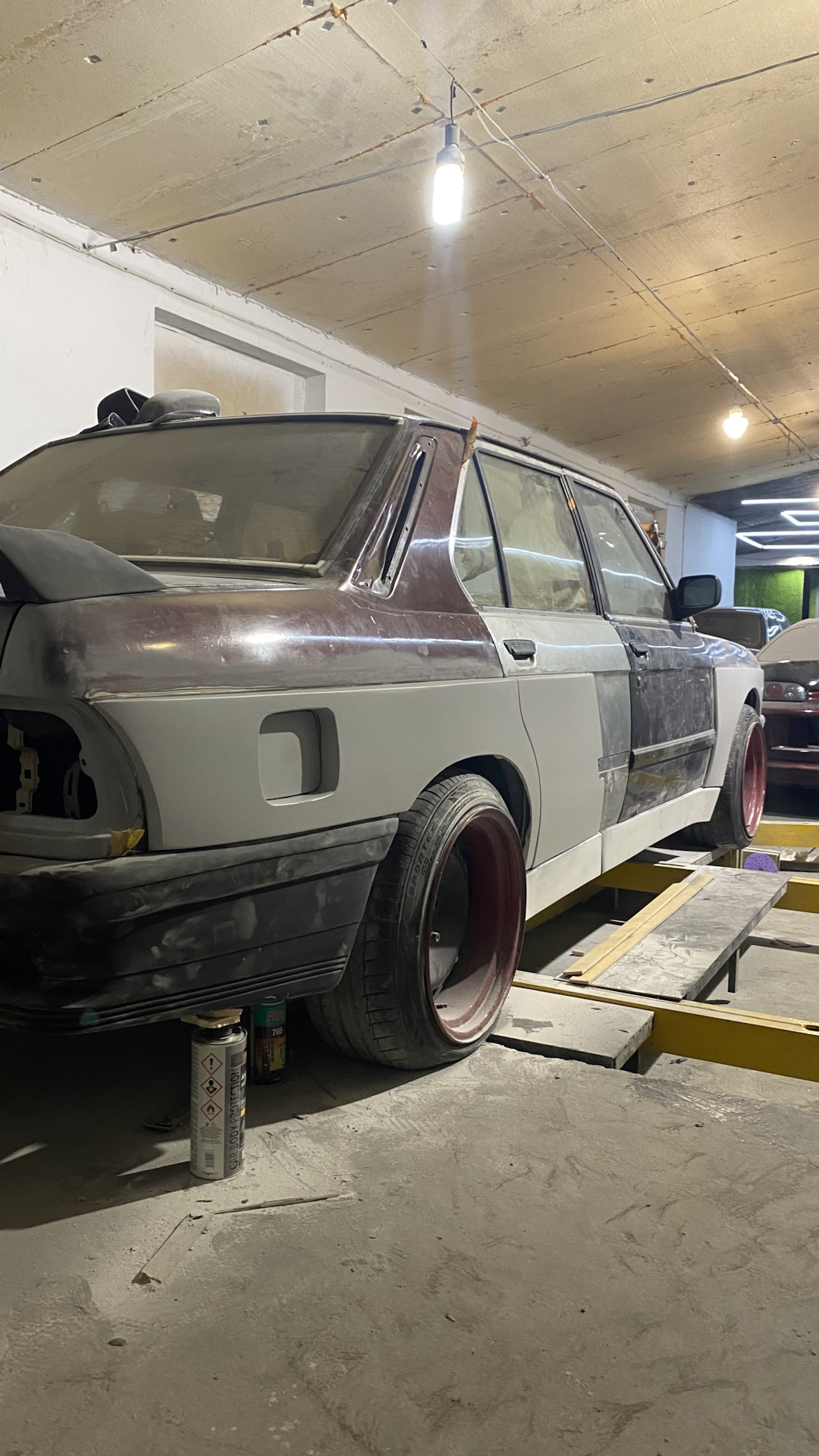 Widebody e28 часть 1 — BMW 5 series (E28), 2 л, 1982 года | тюнинг | DRIVE2