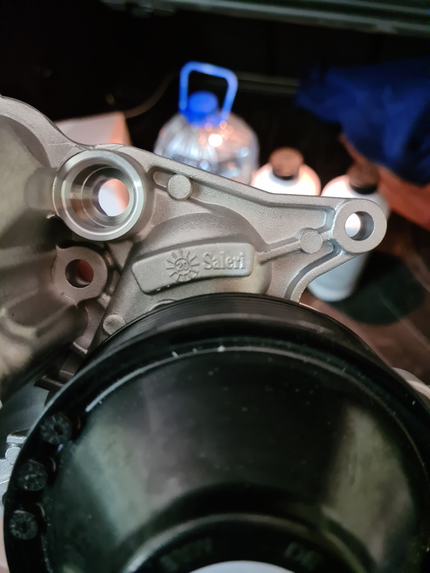 Замена помпы, термрстата и мойка радиаторов — BMW 3 series (F30), 2 л ...