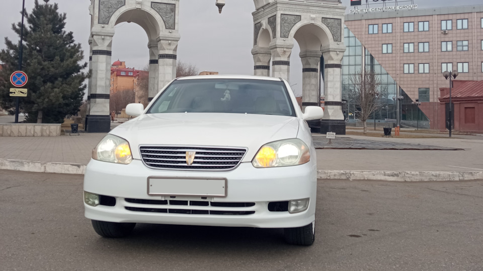 Toyota Mark II (110) 2.0 бензиновый 2002 | GX-110 "Диван-самолет" на DRIVE2