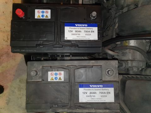 30659795 Стартерная аккумуляторная батарея Volvo | Запчасти на DRIVE2