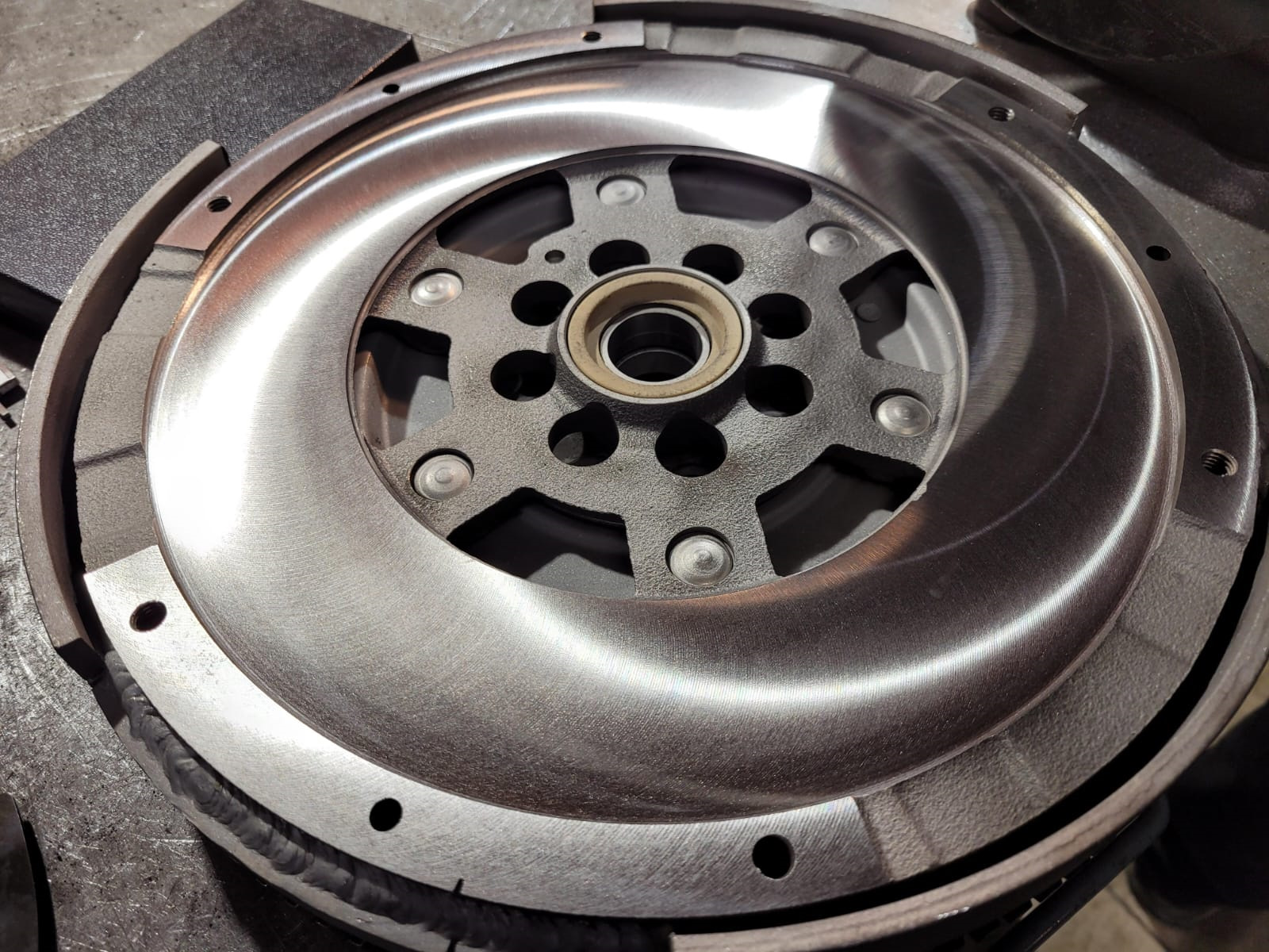 Одномассовое сцепление — Volkswagen Passat B5, 2,5 л, 2003 года ...