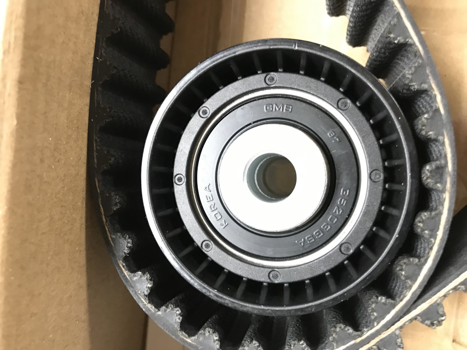 Плановая замена ремня ГРМ. — Renault Megane II, 1,6 л, 2008 года ...