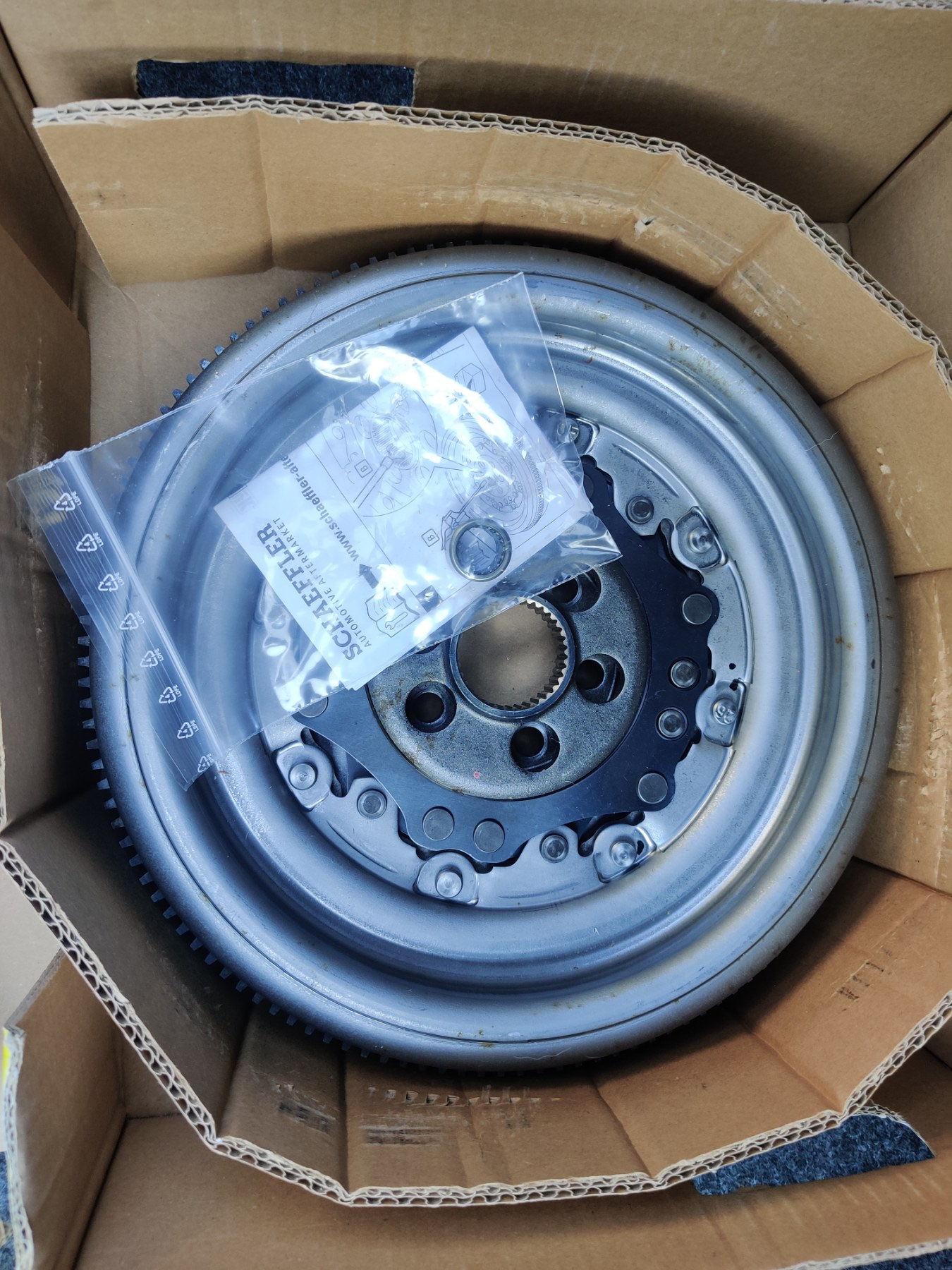 Новая жизнь, замена маховика) — Volkswagen Passat B6, 2 л, 2007 года ...