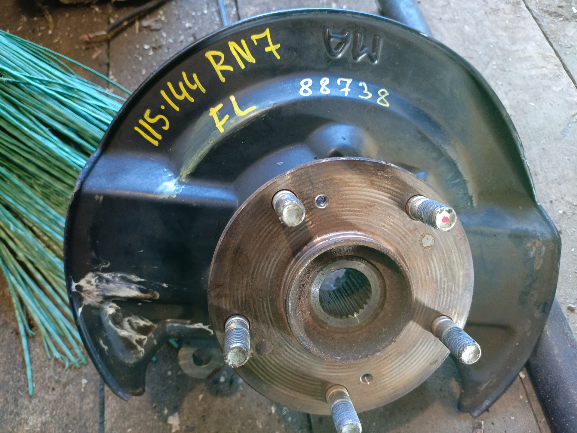 Замена ступицы передней левой — Honda Stream (RN6-9), 1,8 л, 2008 года | своими руками | DRIVE2