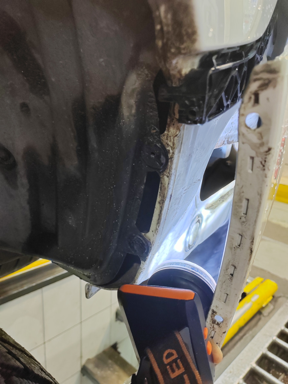 Пыль в багажнике — Toyota Land Cruiser Prado 150-series, 2,7 л, 2010 ...