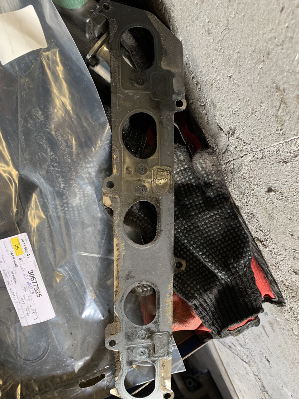 30677525 прокладка Volvo | Запчасти на DRIVE2