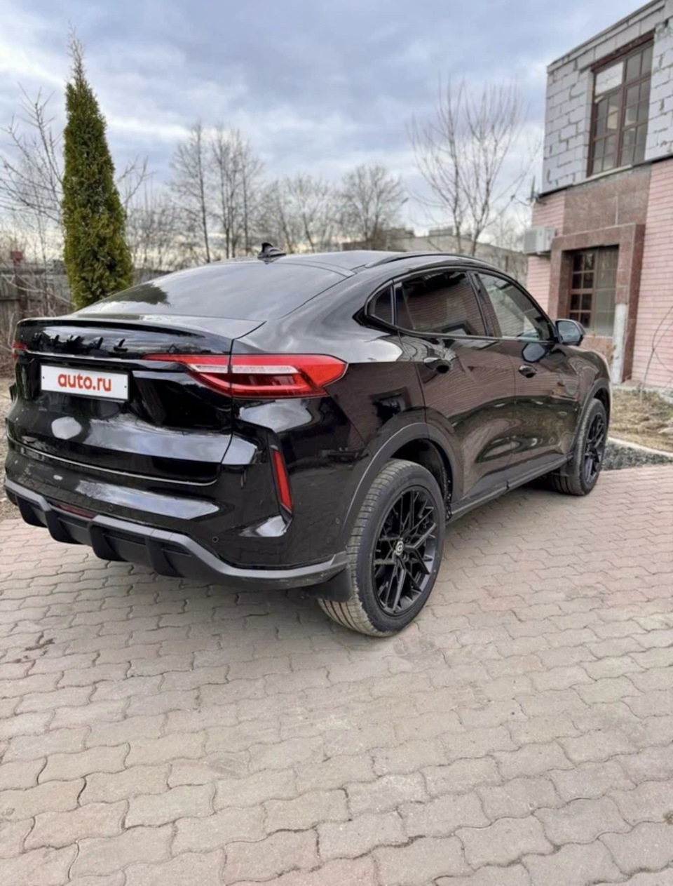 Внешний тюнинг F7x. Диски + расширители арок. — Haval F7x (1G), 2 л, 2023 года | тюнинг | DRIVE2