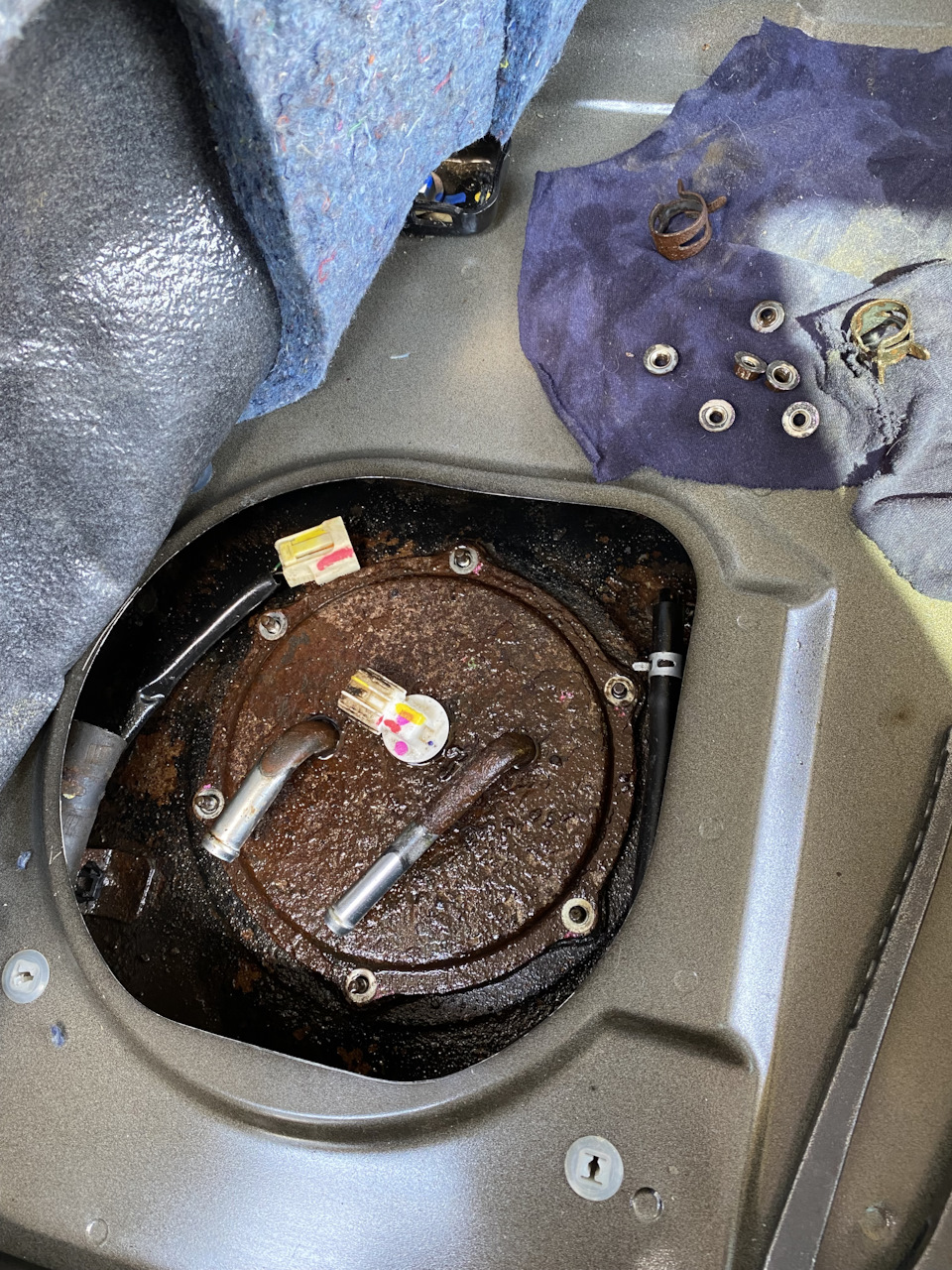 11. Mitsubishi Pajero Sport 2G 2,5 АКПП 4D56 замена фильтров в ...