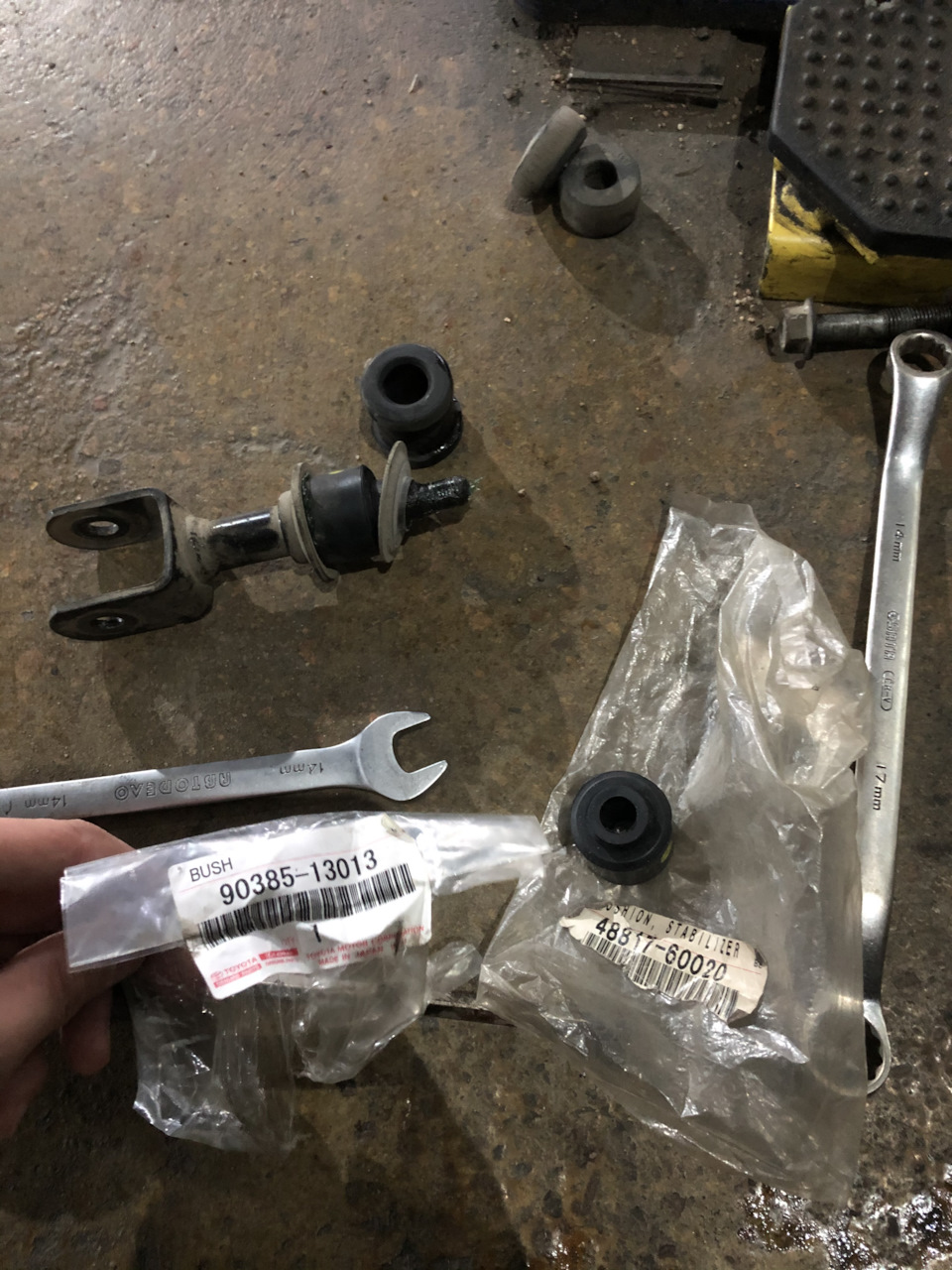 4881760020 ТЯГА СТАБИЛИЗАТОРА ЗАДНЯЯ TOYOTA LEXUS | Запчасти на DRIVE2