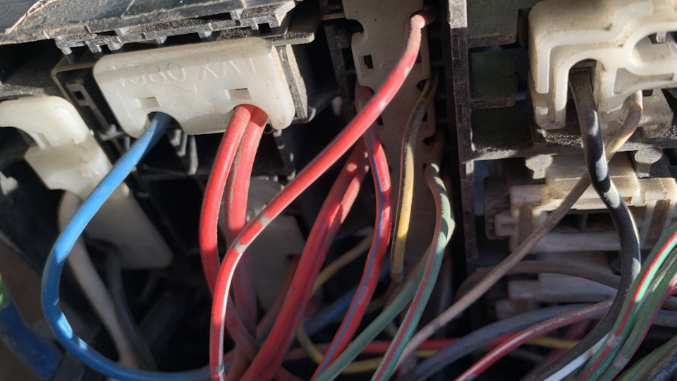 Передние противотуманные фары — Mitsubishi Pajero (2G), 3,5 л, 1998 ...