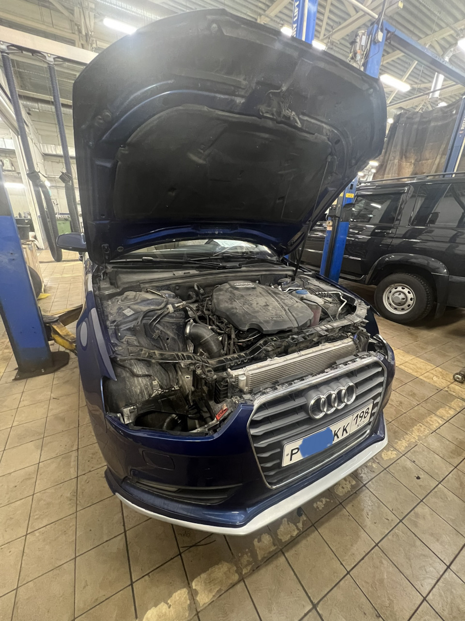 БЖ N21 Дует печка холодом и ошибка по вентилятору — Audi A4 (B8), 1,8 л, 2013 года | визит на ...