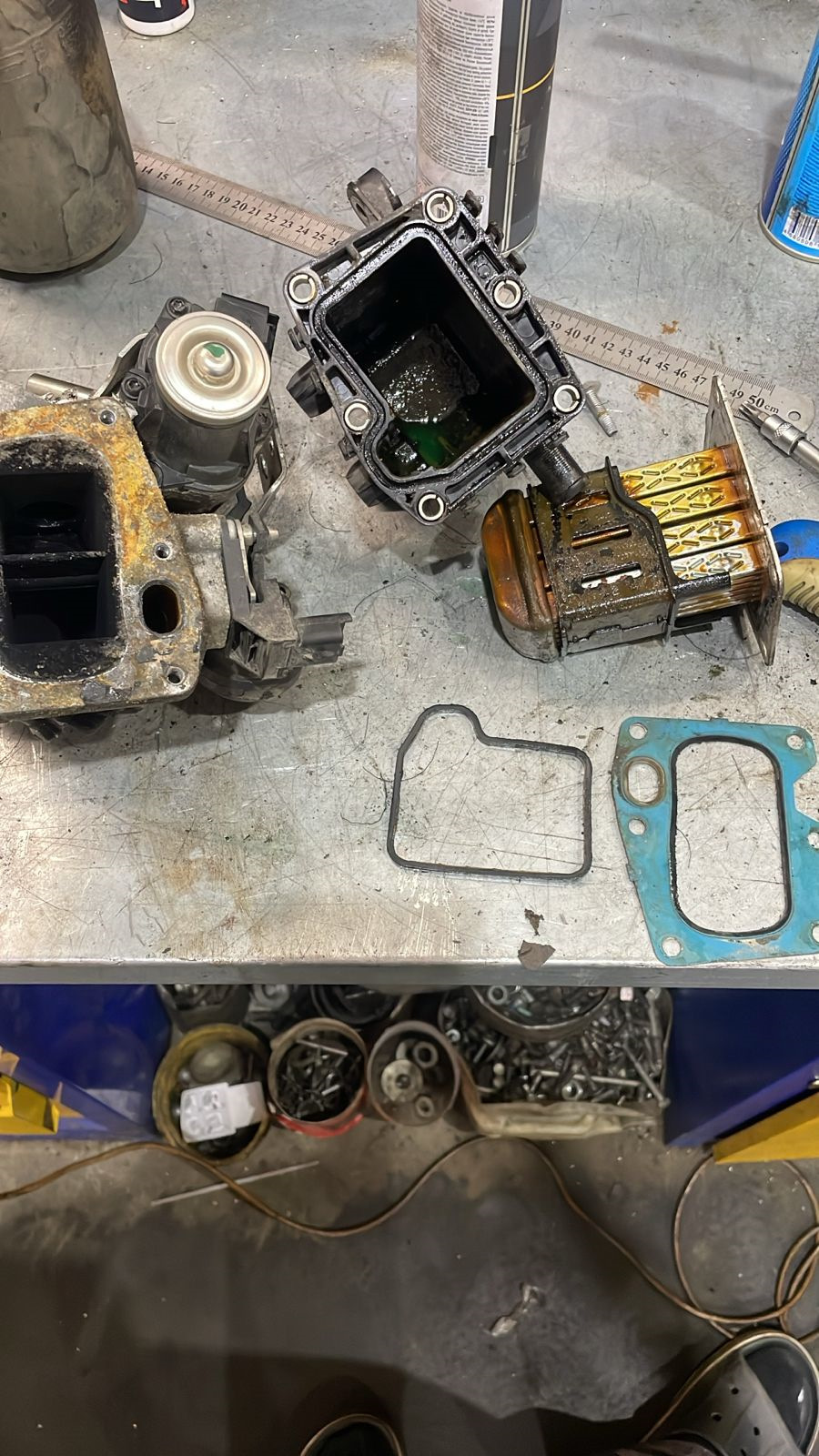 Найти и обезвредить течь теплообменника ЕГР — Peugeot Traveller, 2 л ...