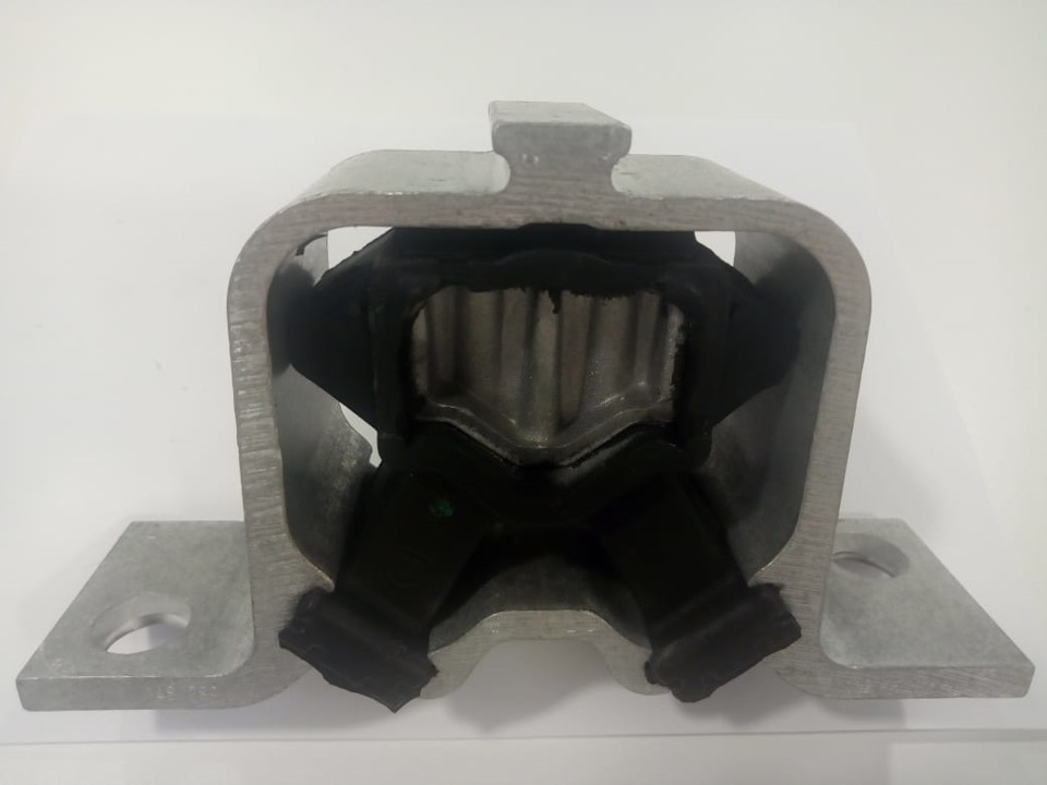 8450030109 Опора правая подвески двигателя LADA | Запчасти на DRIVE2