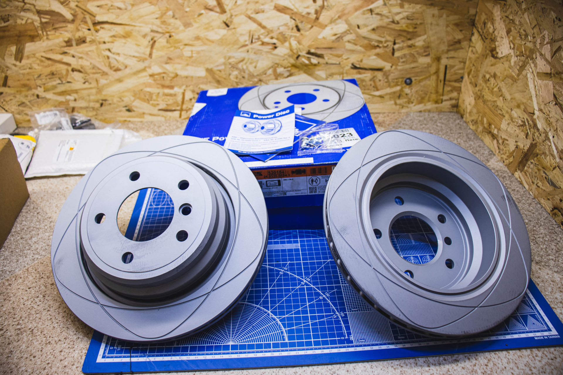 Тормоза — BMW 5 series (E39), 2,5 л, 2003 года | плановое ТО | DRIVE2