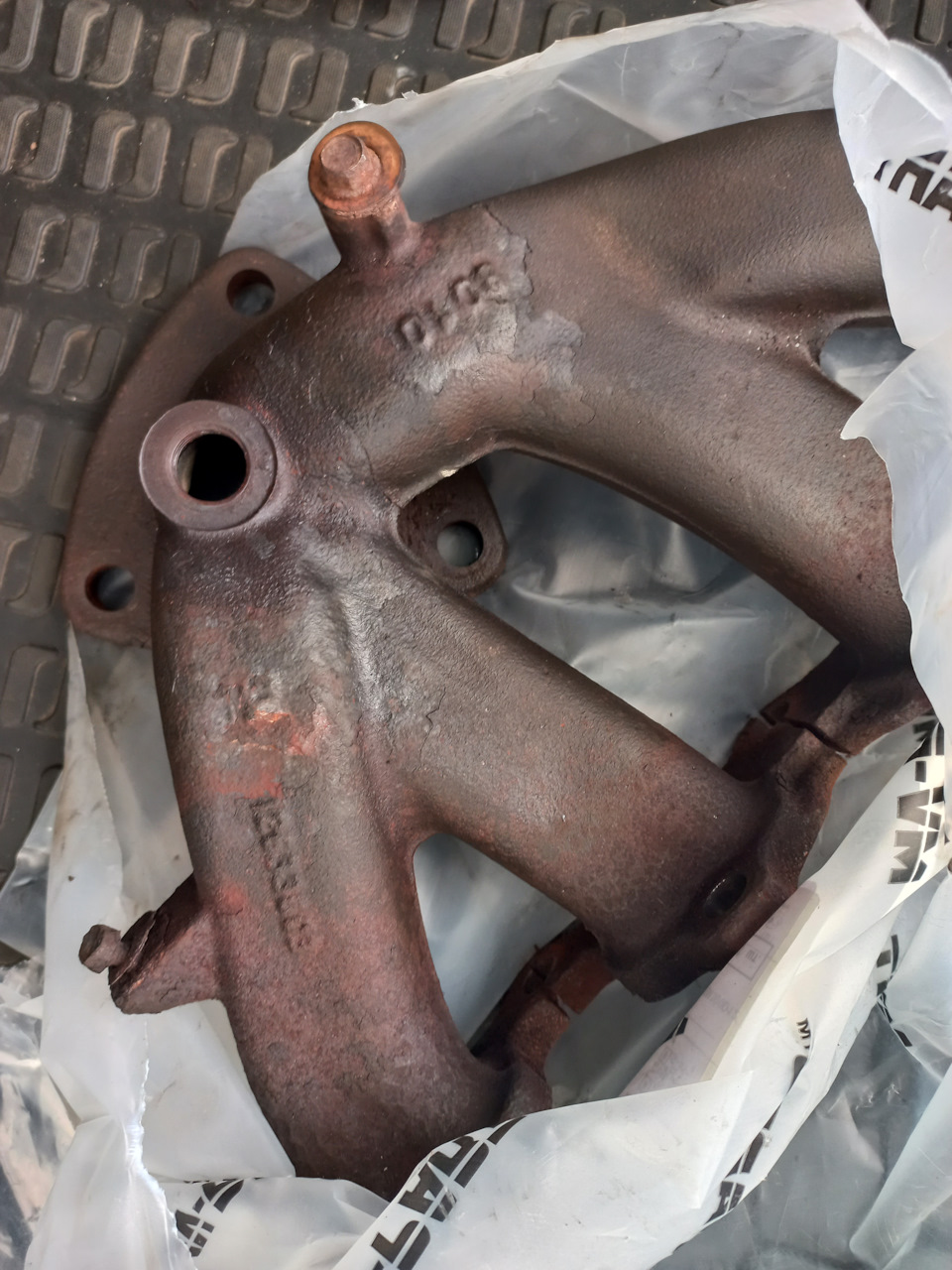 Коллектор опять приказал долго жить. — Chevrolet Captiva (1G), 2,4 л ...