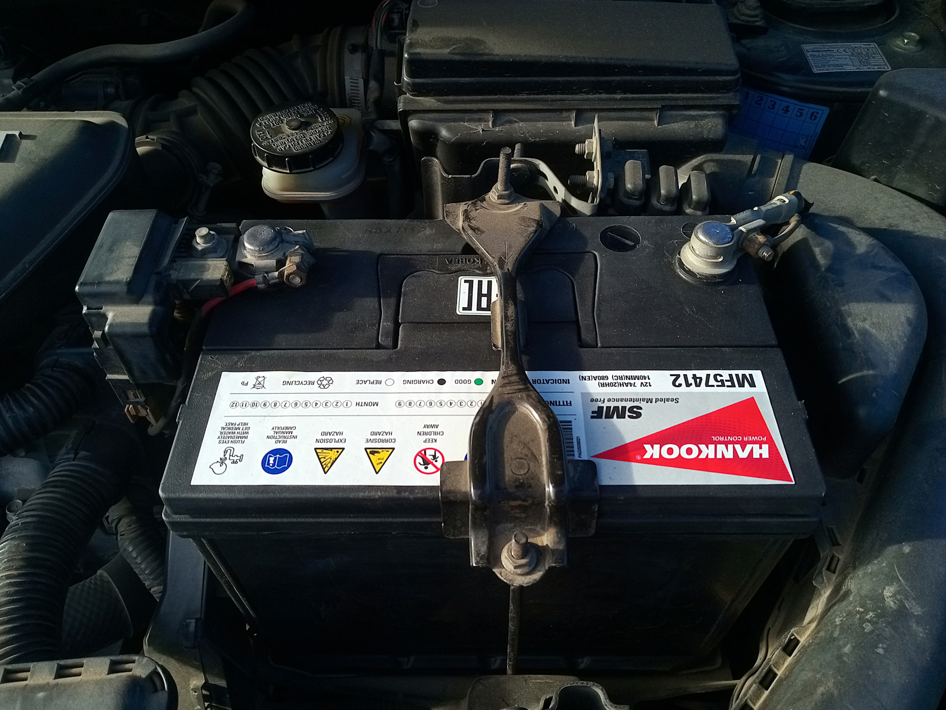 Новый аккумулятор от Hankook MF57412 74 Ач — Renault Koleos (1G), 2,5 л ...