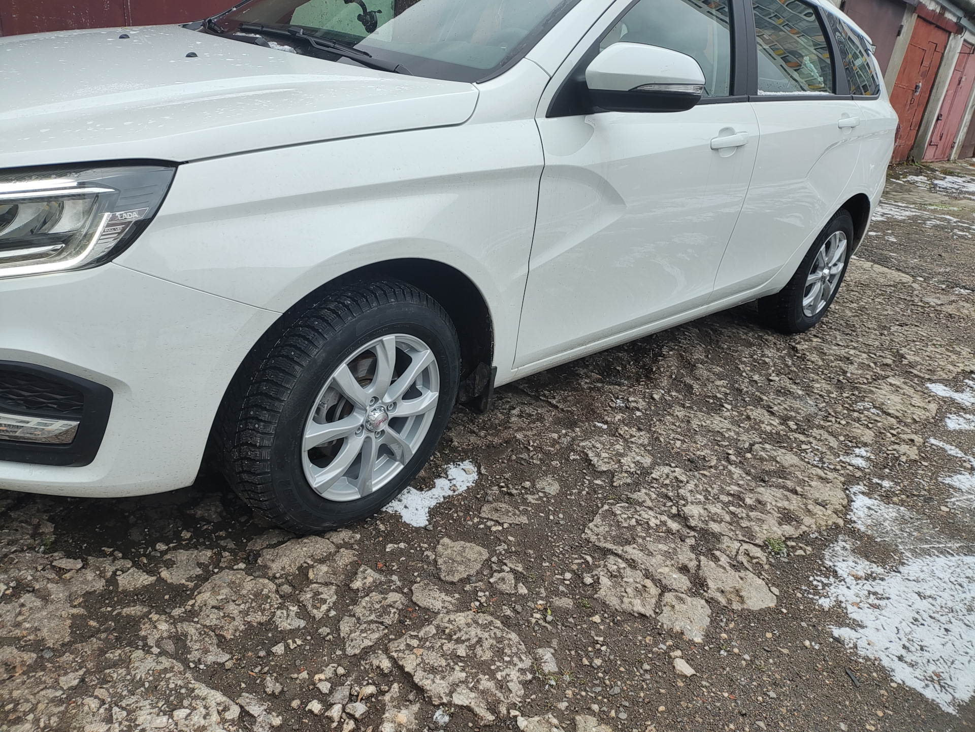 Тест комплекта iFree Дайс и Cordiant Snow Cross 2 185/65 R15 — Lada Vesta SW (NG), 1,6 л, 2024 ...