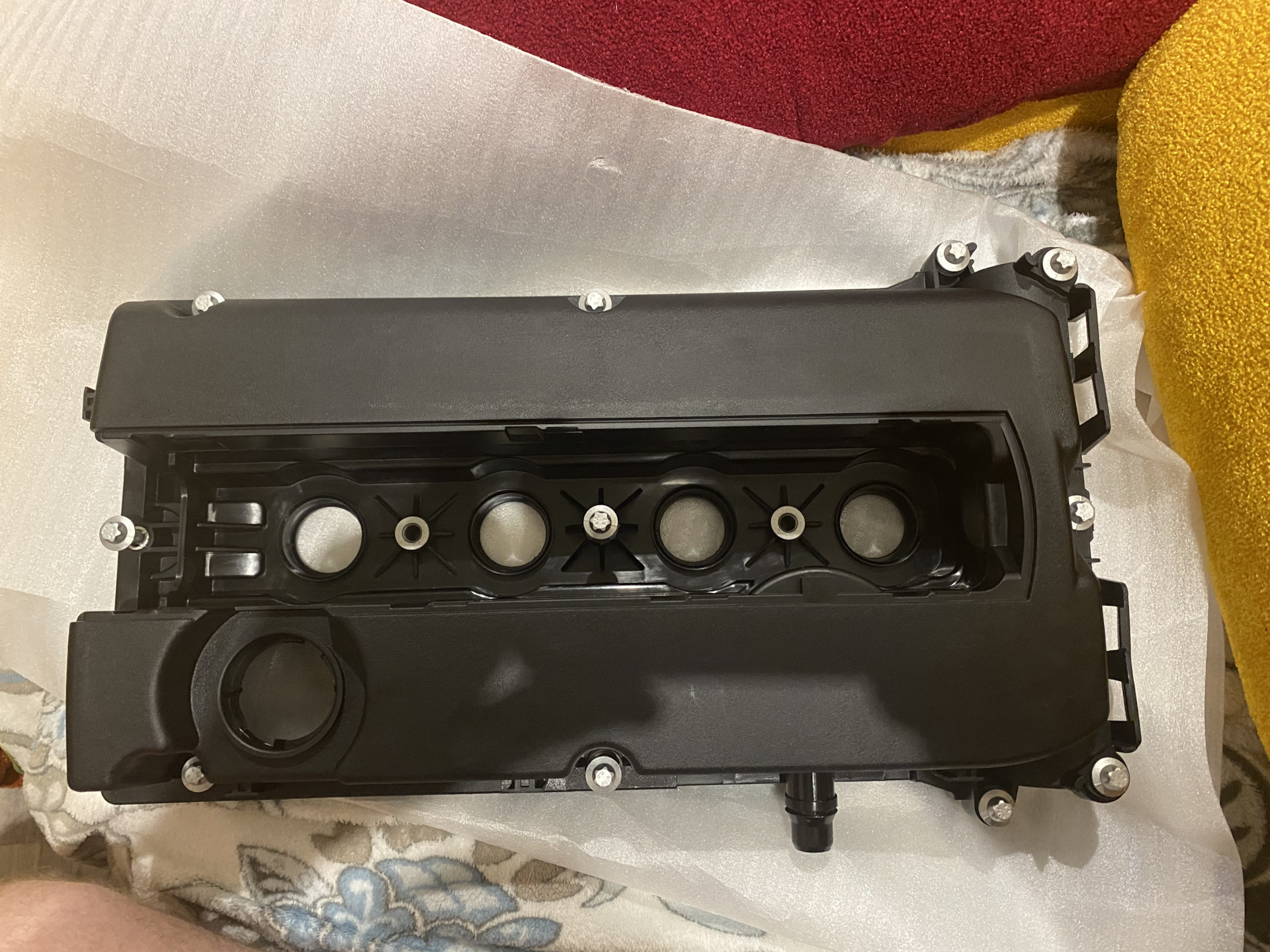 Крышка клапанная GM 55564395 оригинал или китай? — DRIVE2